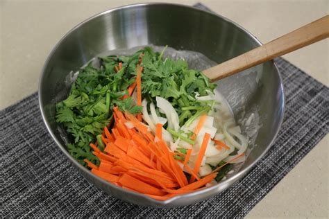 쑥갓전 쫀득하고 바삭하고 두가지 식감이 공존한 전부치기 5분요리