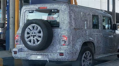 Mahindra Thar 5 Door Spotted Once Again New Alloy Wheels Designed Revealed