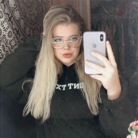 Rachel Adams Youtube