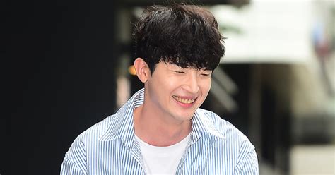 이제연 수줍은 미소[엑s Hd포토]