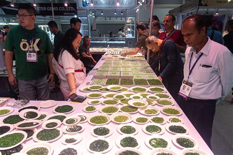 ၆၉ ကြိမ်မြောက် ထိုင်းနိုင်ငံဘန်ကောက် ကျောက်မျက်ရတနာပြပွဲ ကျင်းပ