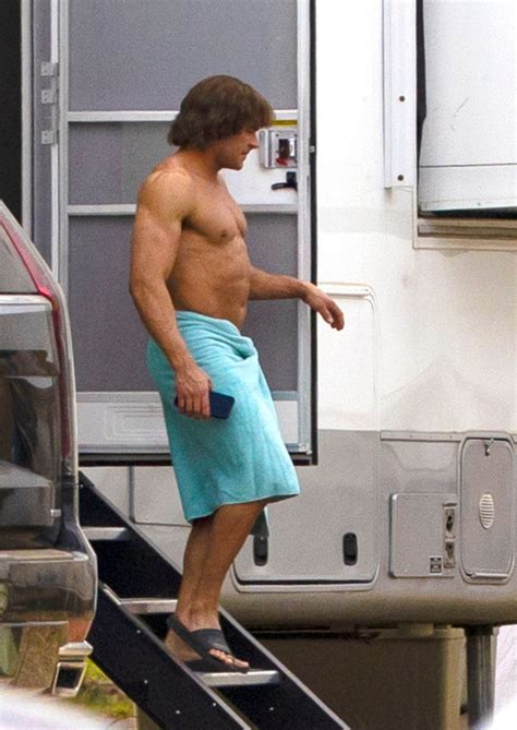 Zac Efron compared to Hulk after drastic transformation for The Iron Claw | Metro News