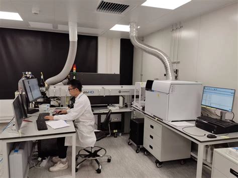 月球與行星科學國家重點實驗室 太空科學研究所 實驗平台 天體生物學與天體化學實驗平台 激光剝蝕 電感耦合等離子體質譜儀