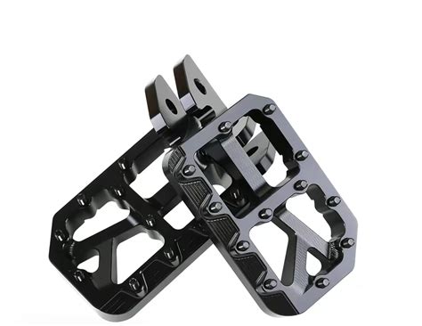 Wide Foot Pegs 79mods