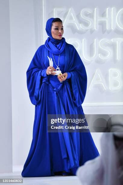 Sheikha Moza Bint Nasser Photos And Premium High Res Pictures Getty