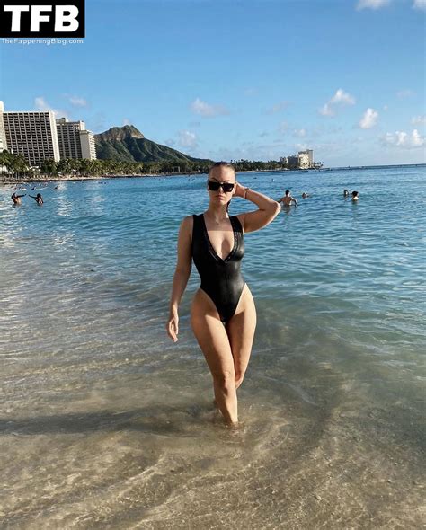 Bianca Elouise Naked Sexy Pics Everydaycum The Fappening