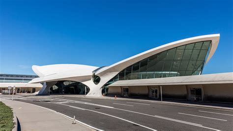 Twa Hotel Inside Eero Saarinens Jfk Airport Terminal Opens Reservations