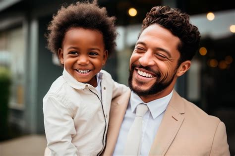 Foto De Pai E Filho Felizes Foto Premium