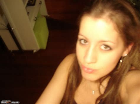 Hot Selfies From Sexy Amateur Babe Mobile Homemade Porn Sharing