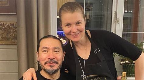 Обрела счастье с японцем сложно поверить C кем связала свою жизнь Немоляева из «Курьера