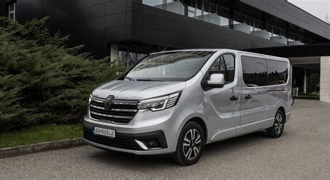 Test Renault Trafic Spaceclass Praktický Základ Pre Obytné Auto