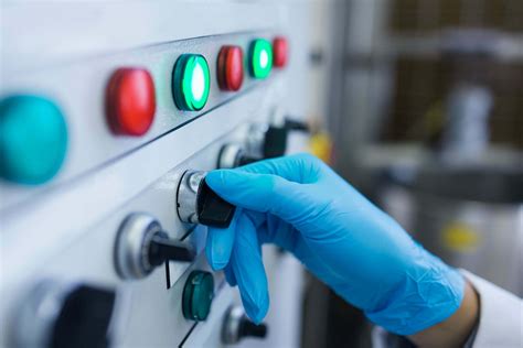 Functionele Veiligheid Zorg Voor Een Veilige Werkvloer En Beperken