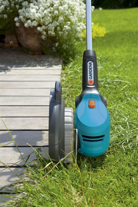 Nové elektrické vyžínače Gardena pro perfektní a snadné úpravy trávníku