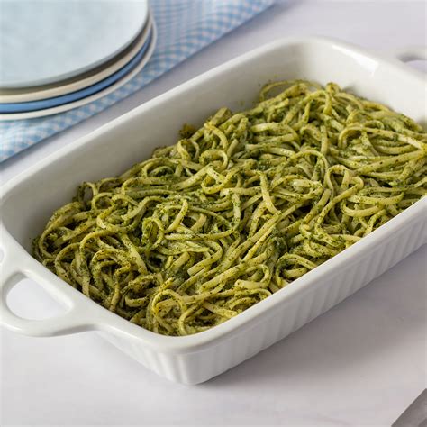 Linguine In Pesto Sauce Contis Bakeshop And Restaurant Philippines