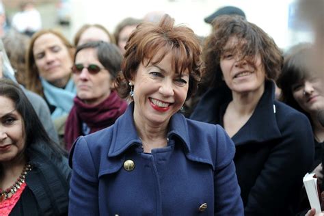 Comedian Kathy Lette Talks Writing Ageing And Why Shes Putting The