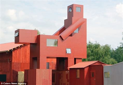 Art Of Two Buildings Having Sex Is Scrapped By Louvre Daily Mail Online