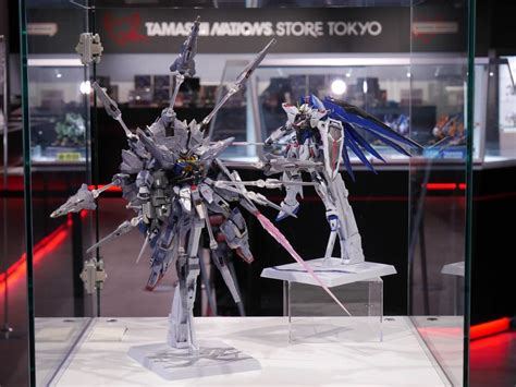 반다이 메탈 빌드 프로비던스 건담 드라군 전개 전시 사진 피규어 정보