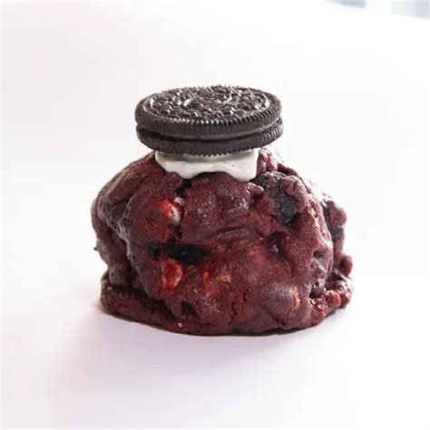 Queen Velvet Cookie Queen Factory