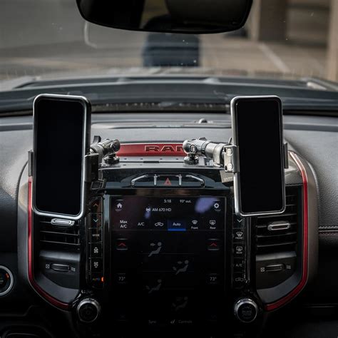 2019 2025 Ram Dual Phone Mounts W Dash Bracket Traxx™ Slim Track Tackform