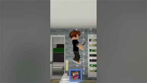 اختك ‏لما ‏تشوفك ‏وانت ‏تلعب ‏لعبة ‏تلبيس ‏بنات ‏‏ ‏ Roblox روبلوكس