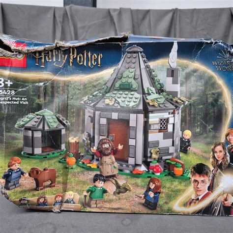 Lot 2023 Lego Harry Potter 76428 Hagrids Hut An Unexpected Visit
