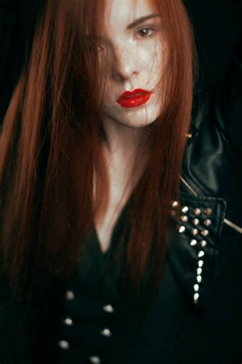 Picture Of Kristin Kazz