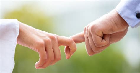 7 Signs Of A Codependent Relationship A Therapist Explains Parade