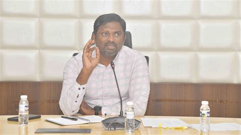 180 Model Polling Stations Set Up In Hyderabad Ronald Rose