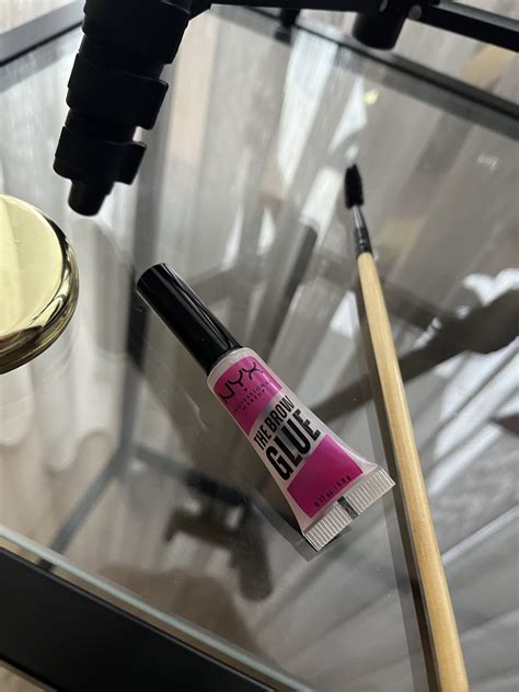 Atsiliepimas Nyx The Brow Glue Antakių Klijai Influx Lt