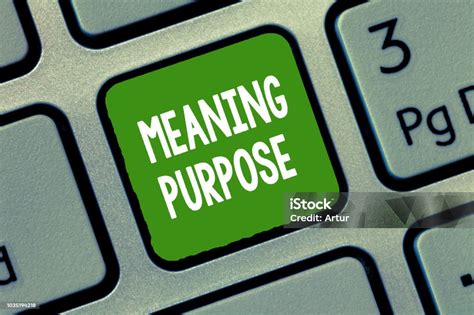 필기 텍스트 의미 목적입니다 개념 있는 이유를 뭔가 의미 완료 또는 만든 존재 겨냥에 대한 스톡 사진 및 기타 이미지 겨냥
