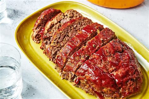Classic Meatloaf Recipe How To Make Meatloaf — The Mom 100