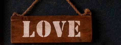 Valentin Napi Csoki Sajt Bor Szerelem