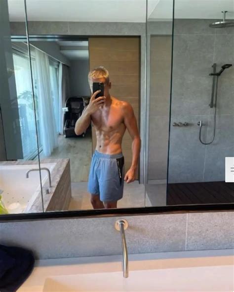 William Chan Quit Sugar And Carbohydrates For Months Proud To Show Off The Super Strong