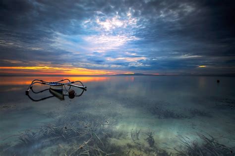 배경 화면 햇빛 경치 일몰 바다 자연 반사 하늘 차량 해돋이 저녁 아침 연안 수평선 황혼 구름 새벽 대양 웨이브 2048x1365 픽셀