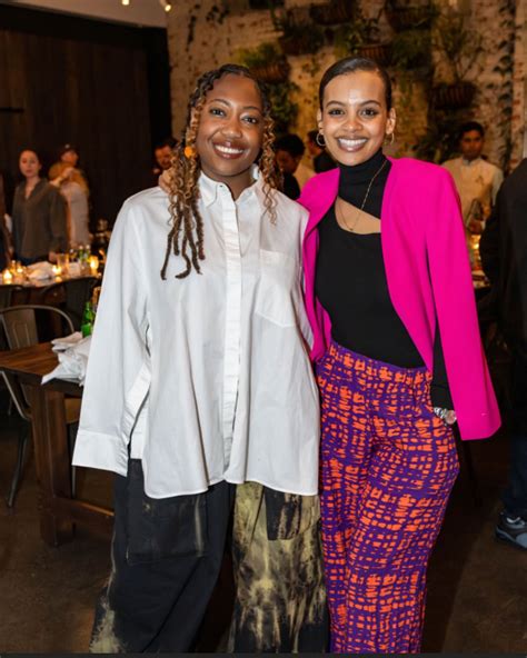 Fariyal Abdullahi Fariyalabdul • Instagram Photos And Videos