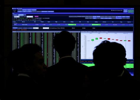 Whats Behind First Day Slump In Bursas Ipos Klse Screener