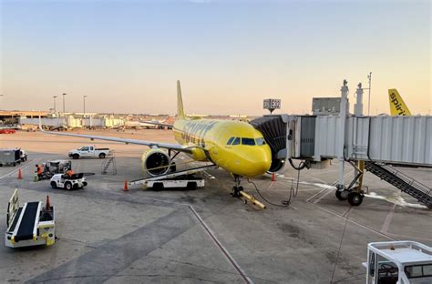 Review American Airlines Airbus A321 First Class Dfw Clt Atx Jetsetter