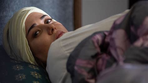 آقای حسن فتحی از تماشای ازازیلِ شما عمیقا پشیمانیم