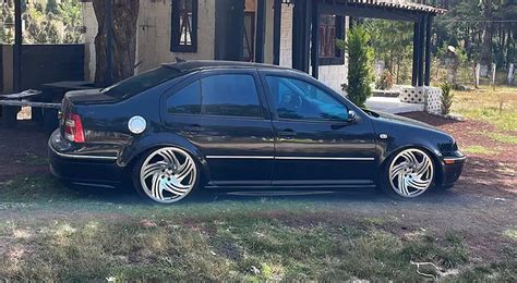 Jetta Modificado Con Estilo Euro