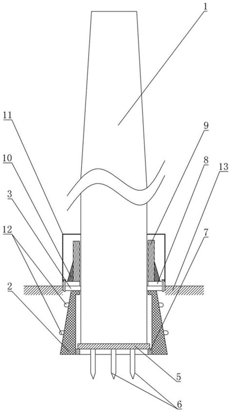 一种具有新型底座的电线杆的制作方法