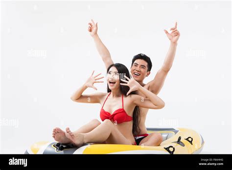Rubber Inflatable Boat Hi Res Stock Photography And Images Alamy