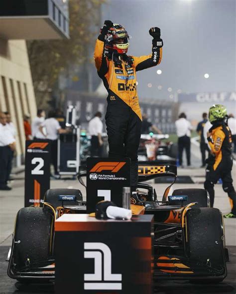 Piastri Vince Gran Premio F1 Bahrain Ferrari Lotta Mercedes Resiste