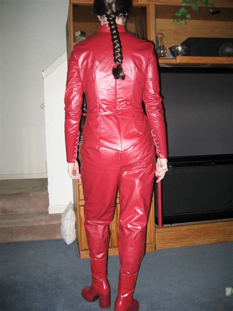 Mord Sith Costume Back View By Altairkaosu On Deviantart