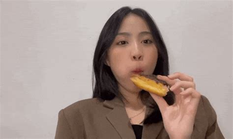 Hungry Ella Jkt 48  Hungry Ella Jkt 48 Discover And Share S
