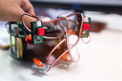 줄기 교육 Diy 전자 키트 로봇 전자 보드 추적 경쟁 학생을 위한 건설 로봇 프로젝트 및 교육 학습 활동을 위한 기술 로봇