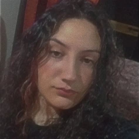 Luanah Carollyne Lua Heck • Threads Say More