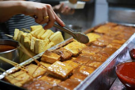 The Essential Guide To Hong Kong Street Food A Chefs Tour