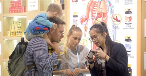 트럼프 당선 전부터 걱정중국 무역박람회에 미국·유럽 구매자 방문 줄어