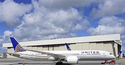 2016 United Airlines 787 9 Dreamliner N26966 Cn 60134 At Ksfo 2017