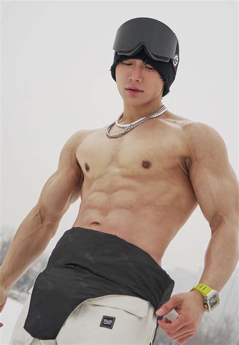 jason deng หนุ่มหล่อชาวแคนนาดา เน็ตไอดอลนายแบบ คุณภาพงานดี